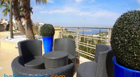 holiday-malta.com: Villas, Apartments, Farmhouses & Activities ...
